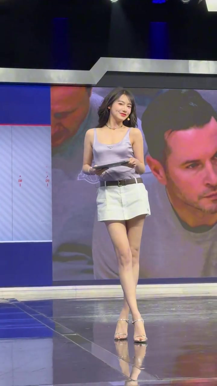 美娜快别跳了，湖人又输掘金了！-24VS直播