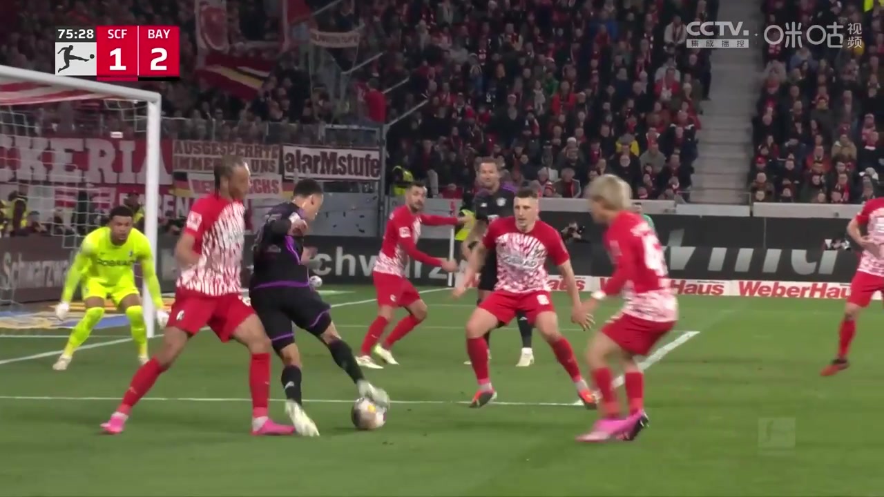 超强个人能力！穆西亚拉禁区内连续过人兜射破门！-24VS直播