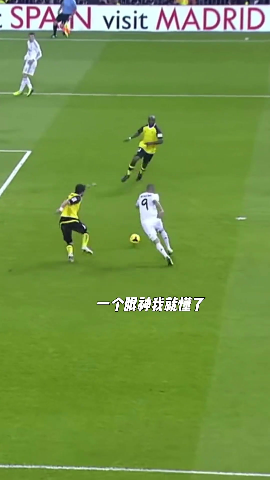 行云流水的配合！这就是，BBC组合的默契度！-24VS直播