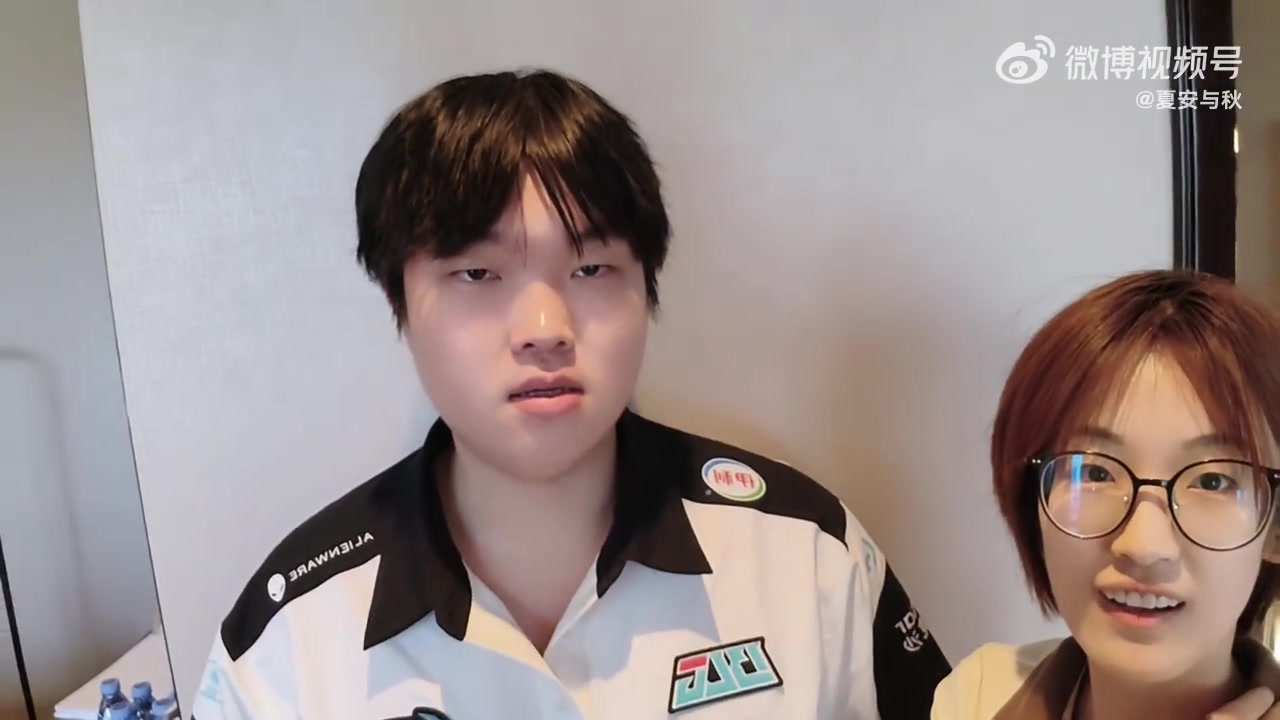夏安分享Bin秀英文：感谢粉丝们的支持 我们将拿下冠军-24VS直播