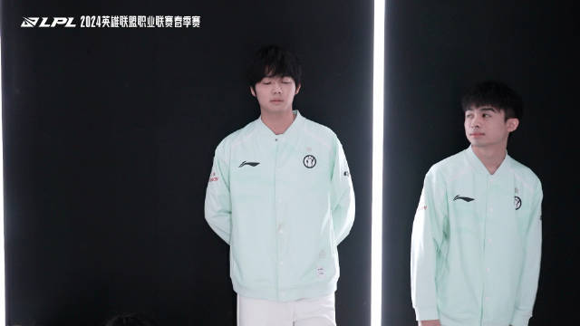 iG赛前花絮：闭目养神中的Leyan-24VS直播