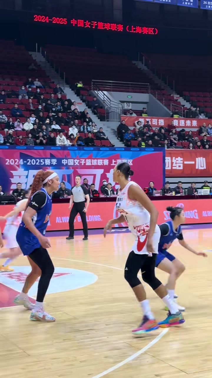 8个月后重返wcba赛场，坎贝奇还是那个坎贝奇...-24VS直播